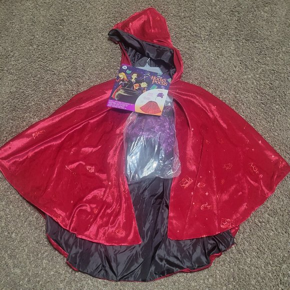 Disney | Other | Hocus Pocus Costume Mary Cape Wig Disney Store New ...